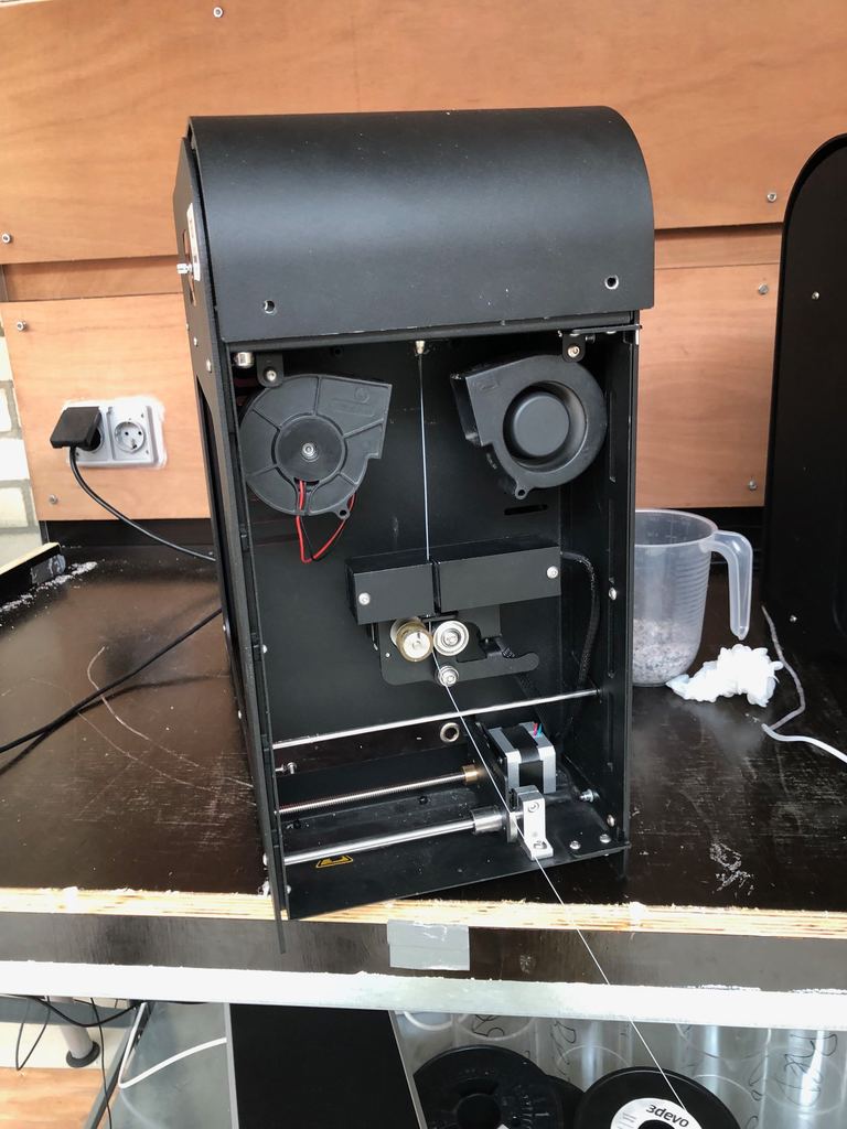 How To Build Your Own Fume Hood | 3devo